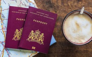 Dutch International Passport Photos in Minutes - Thomas Bruce Studio